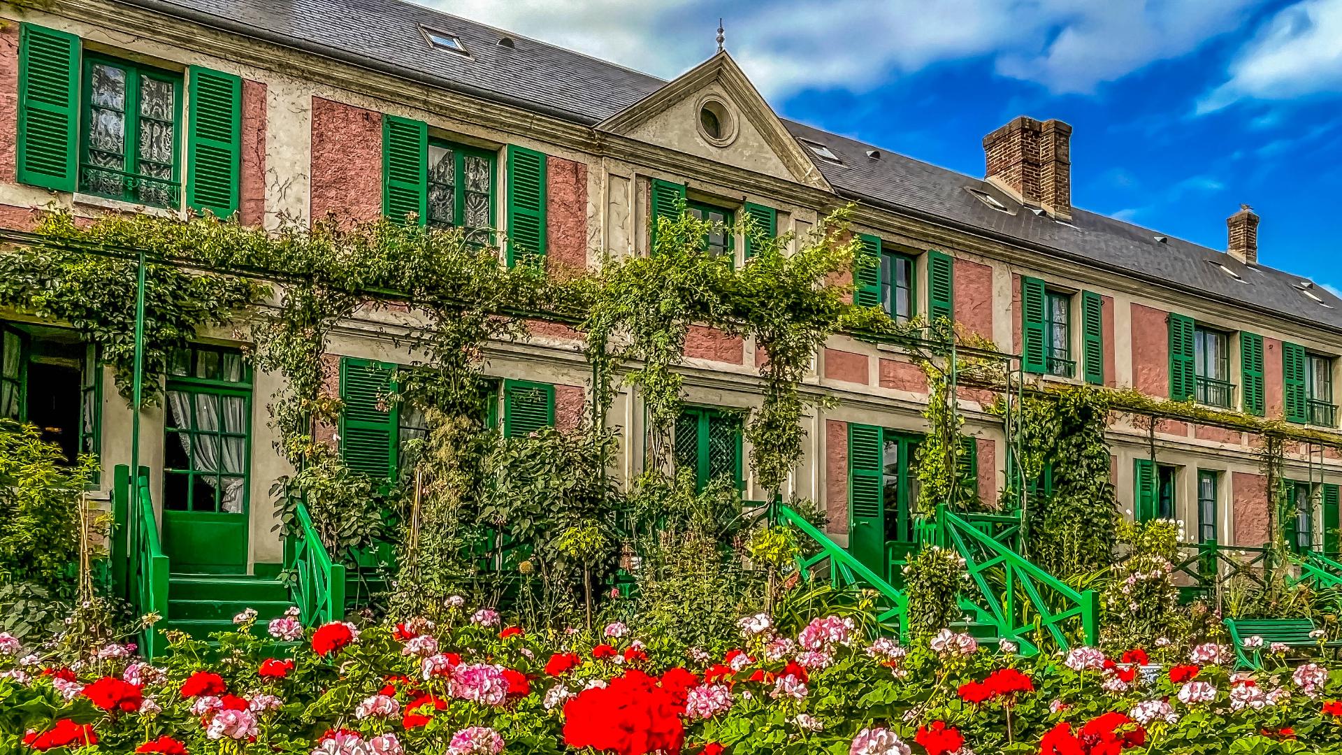 Paint like Monet in France | wthr.com