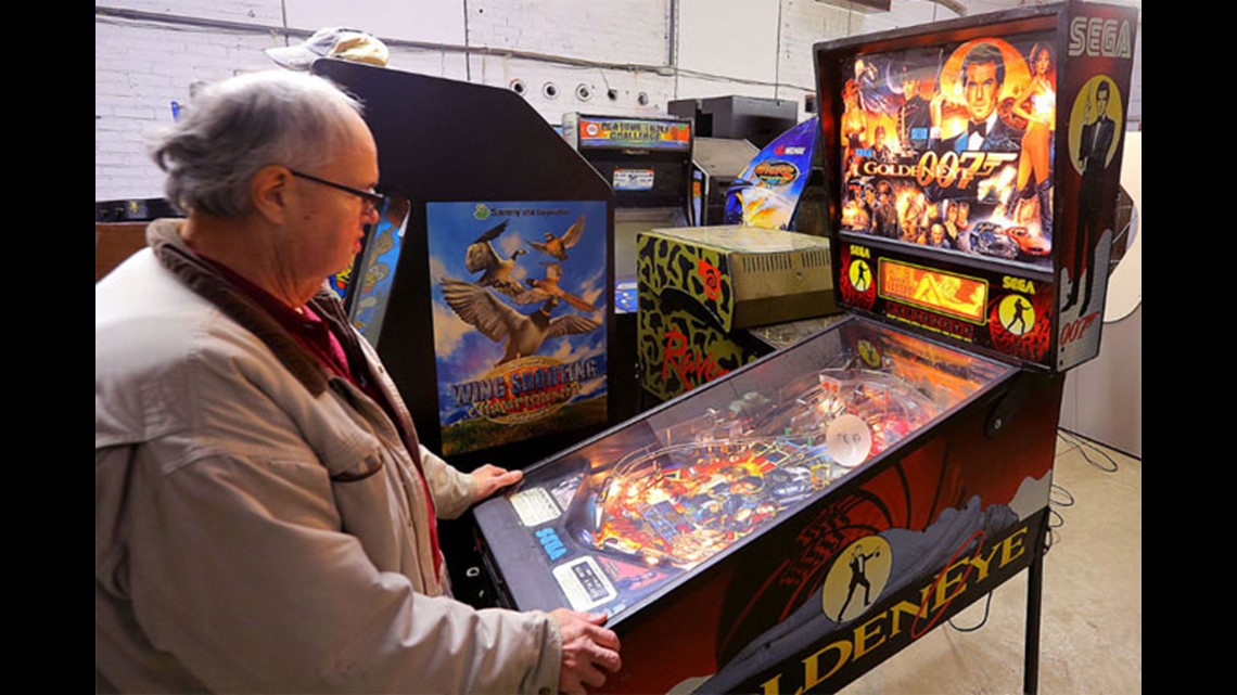Kokomo ends its decades-old pinball ban | wthr.com
