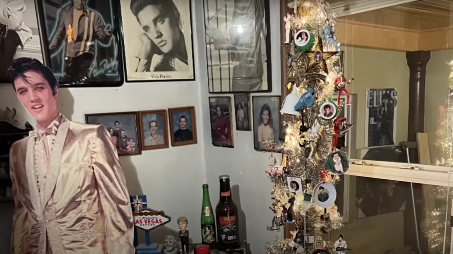 Brothers decorate for the holidays in honor of Elvis Presley | wthr.com