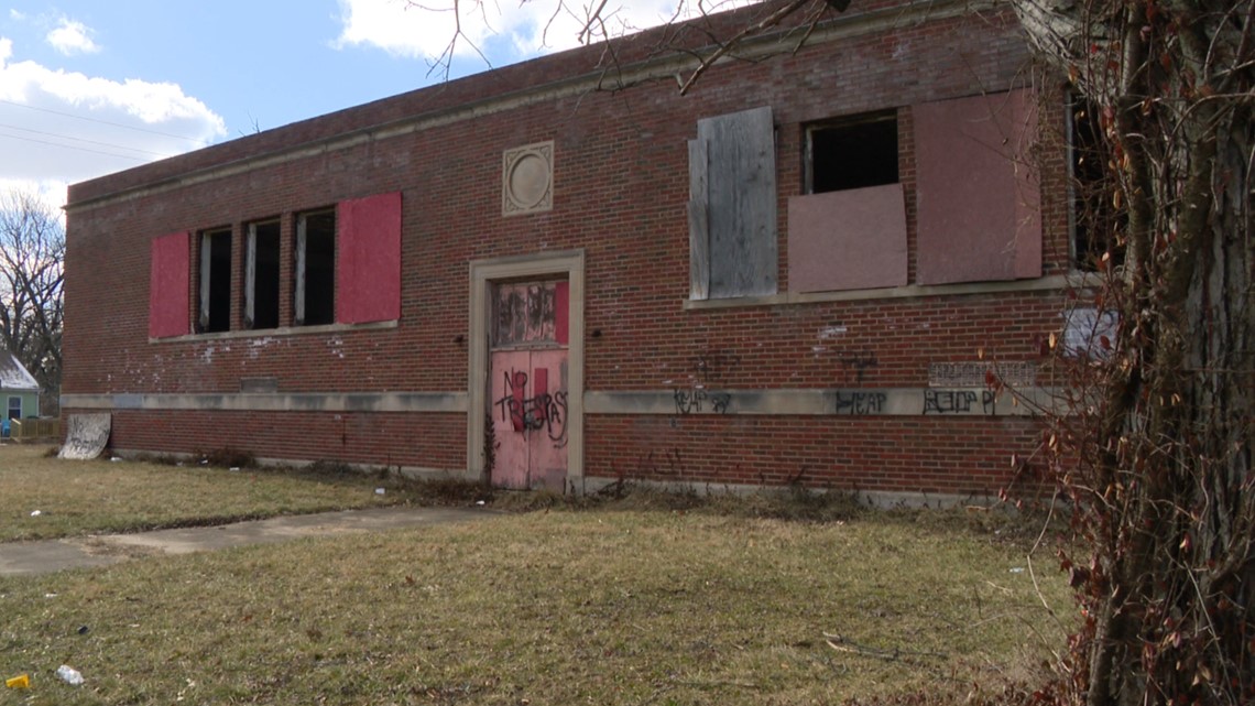 Community calls for plan for former IPS School 1 | wthr.com