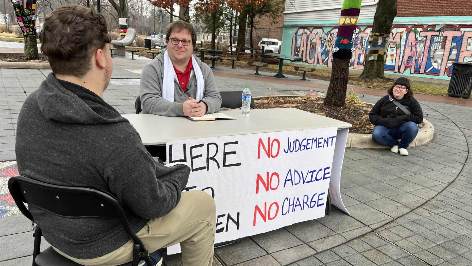 Bloomington man creates 'The Listening Table' | wthr.com