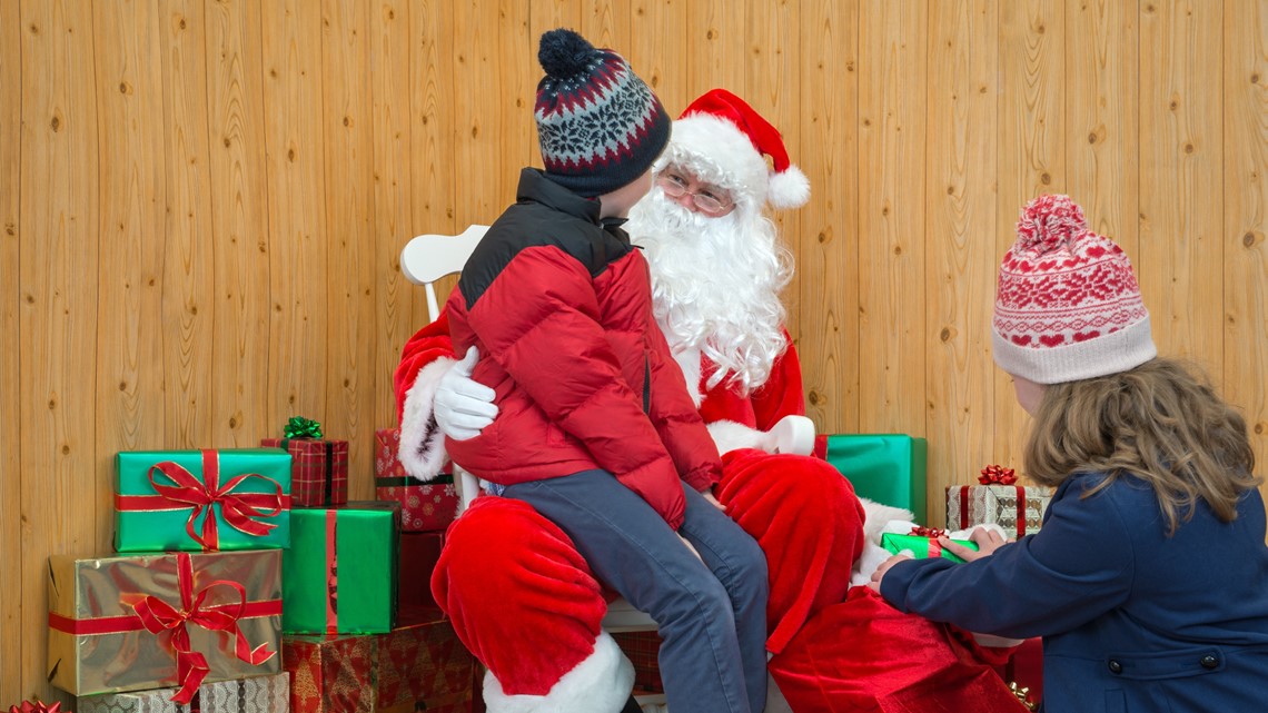 Santa photo opportunities begin at area malls in the coming weeks ...
