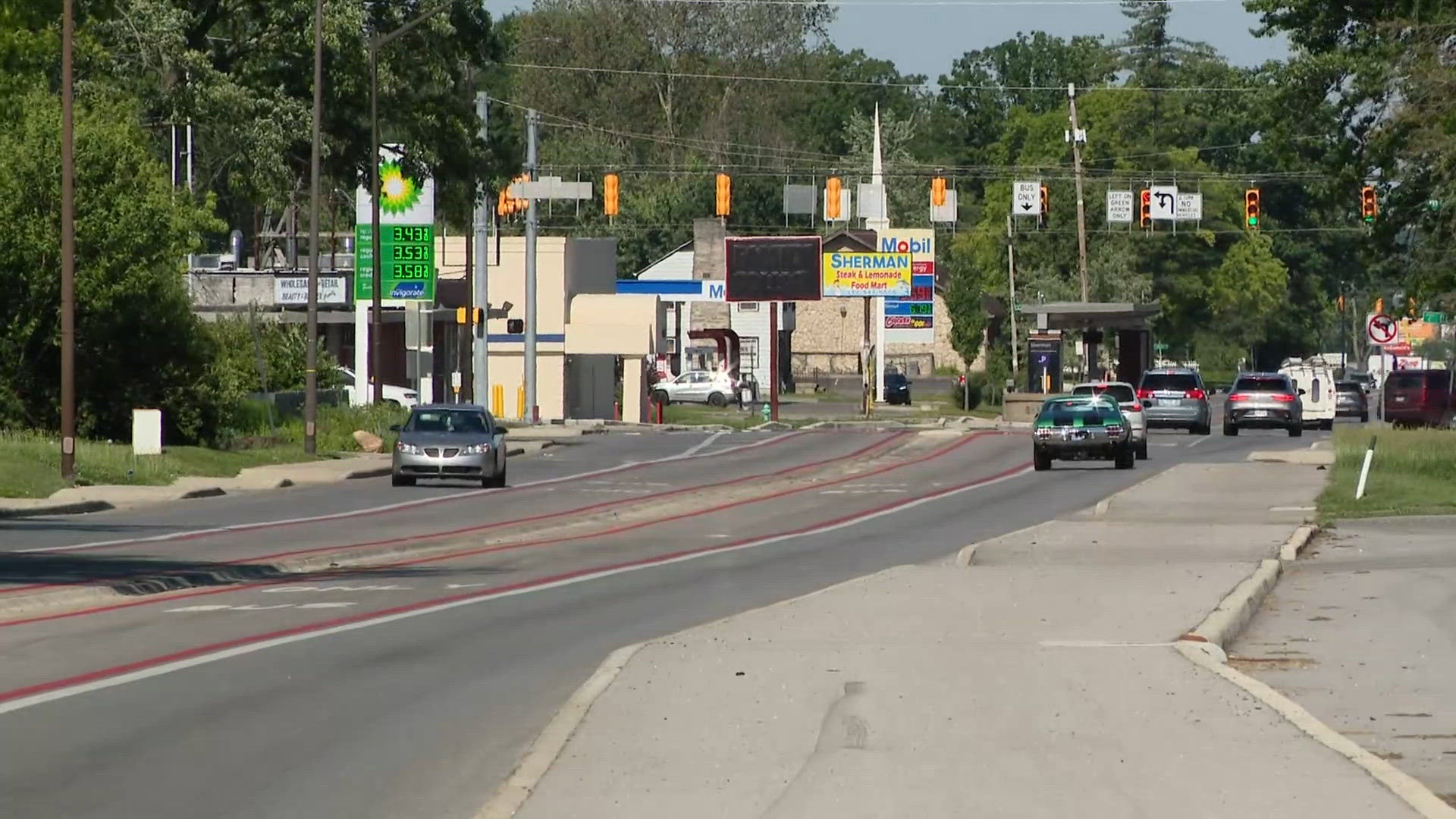 East Indianapolis neighbors brainstorm revitalized East 38th Street ...