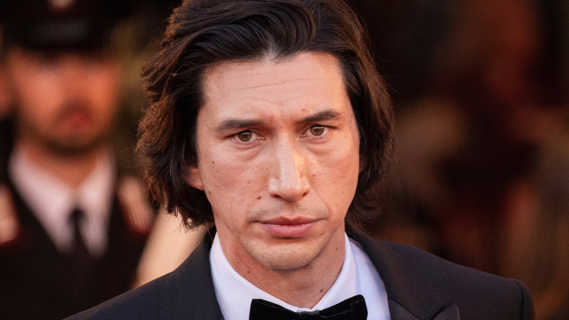 Actor Adam Driver waving green flag at Indianapolis 500 | wthr.com