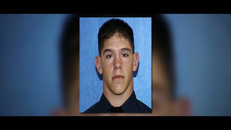 Milwaukee officer killed serving warrant; suspect arrested | wthr.com