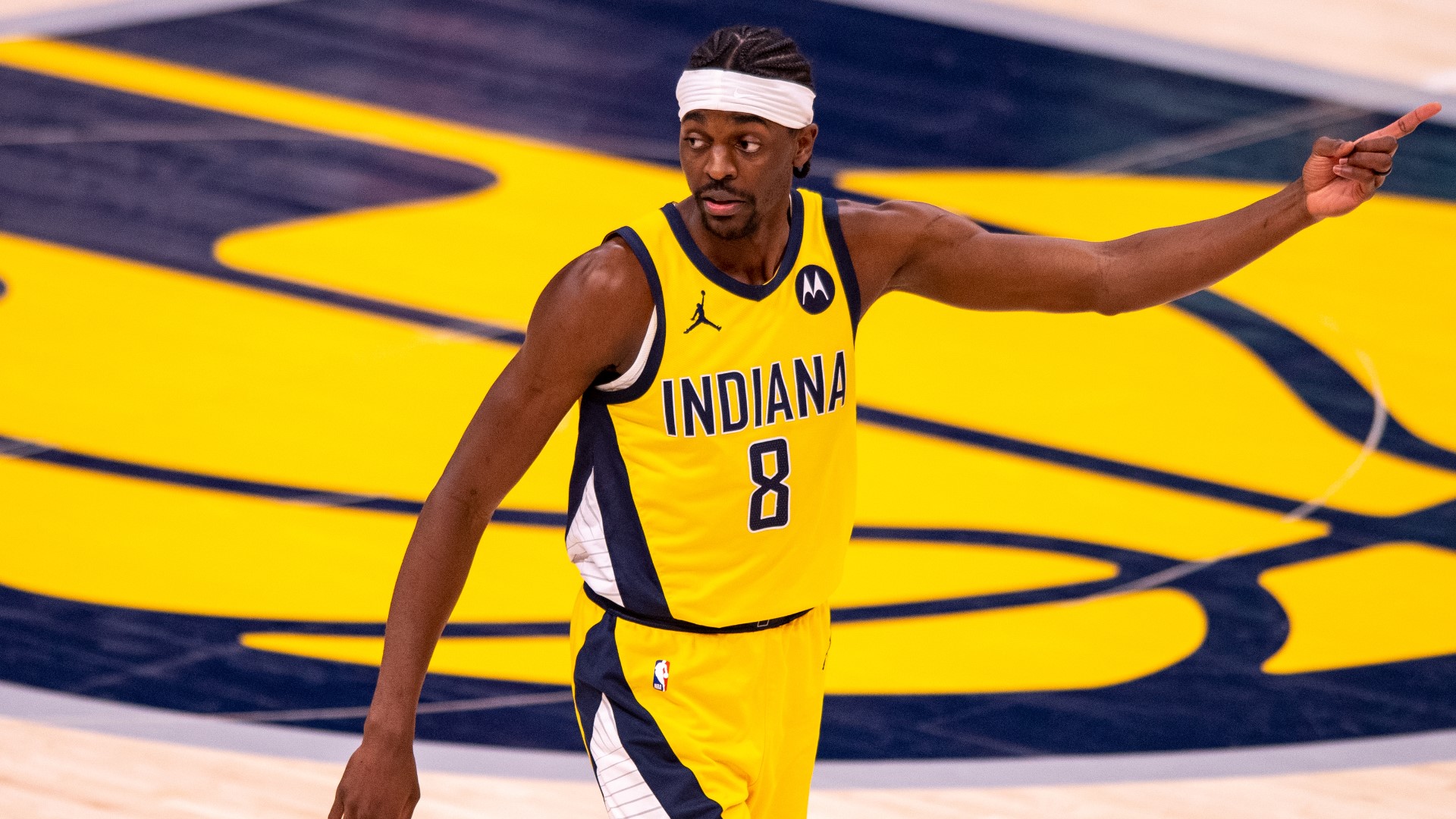 Pacers' Holiday to drive pace car before Sunday's NASCAR race | wthr.com