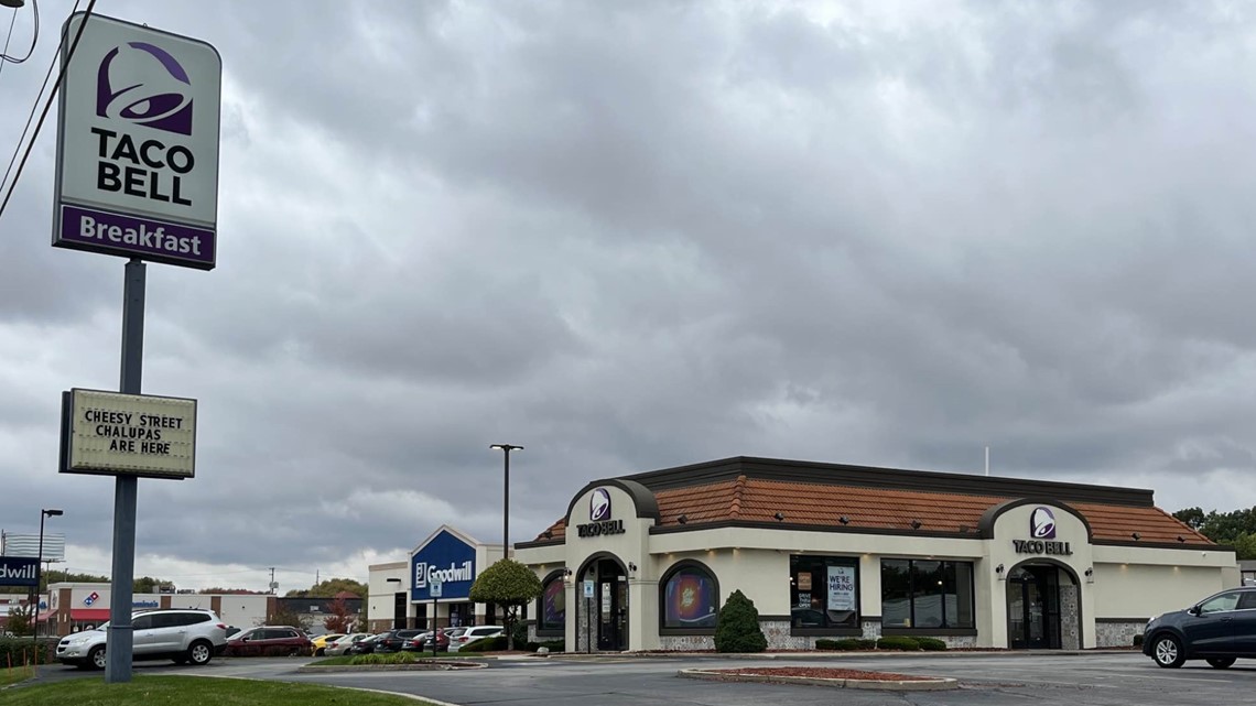 Kokomo Taco Bell under investigation for haircut given near food | wthr.com
