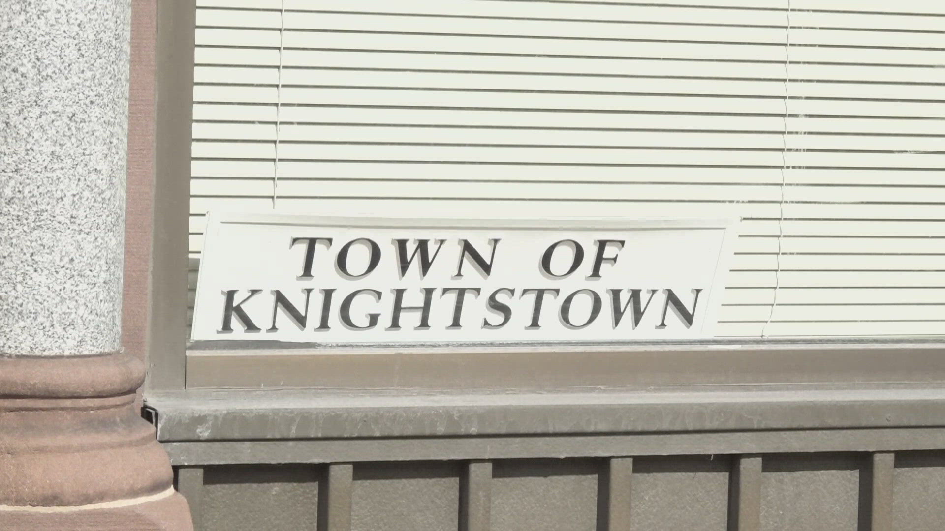 Knightstown police chief, 2 town councilors submit resignations | wthr.com