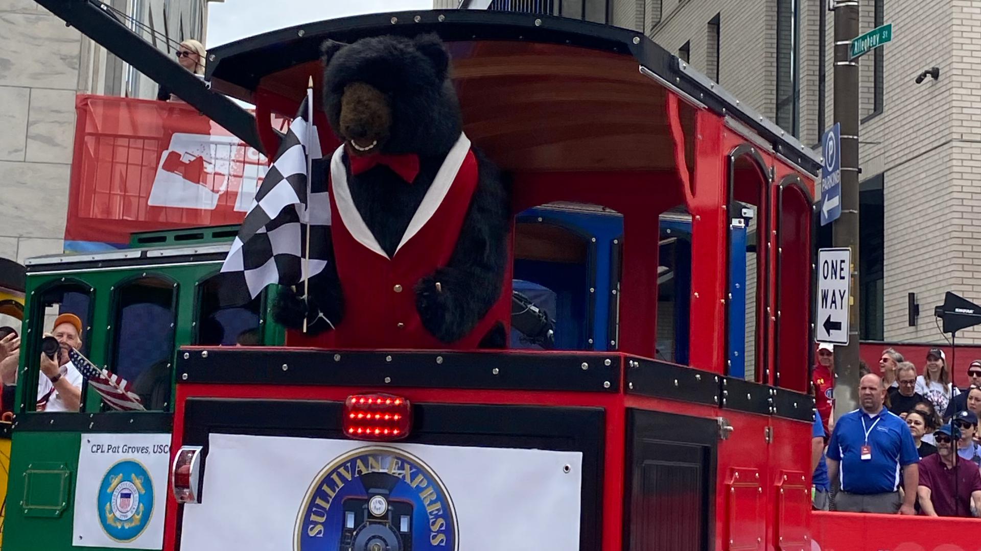 Tickets now on sale for 2025 AES 500 Festival Parade | wthr.com