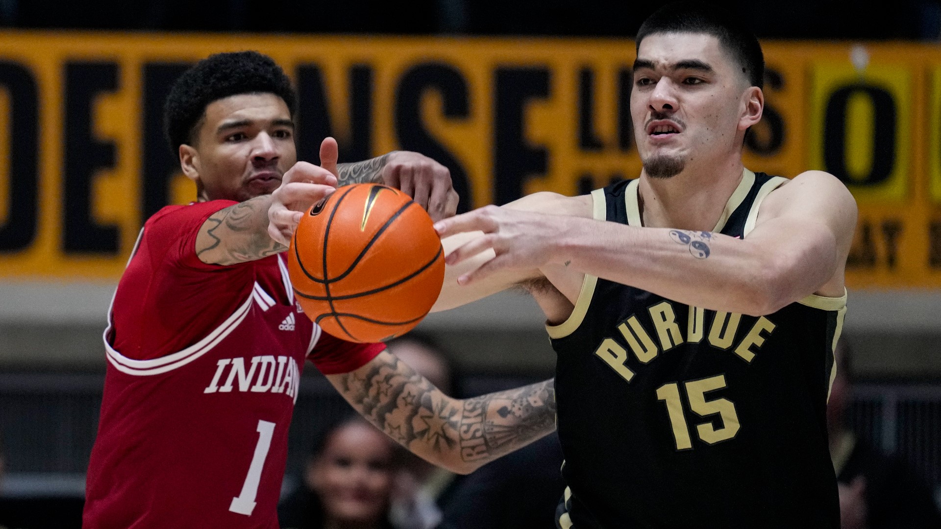 Zach Edey, No. 2 Purdue defeat rival Indiana 79-59 | wthr.com