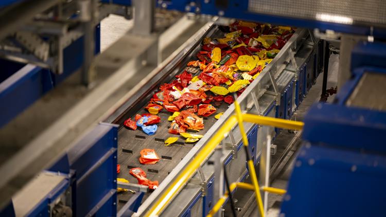 Republic Services opens recycling facility on Indianapolis' south side ...