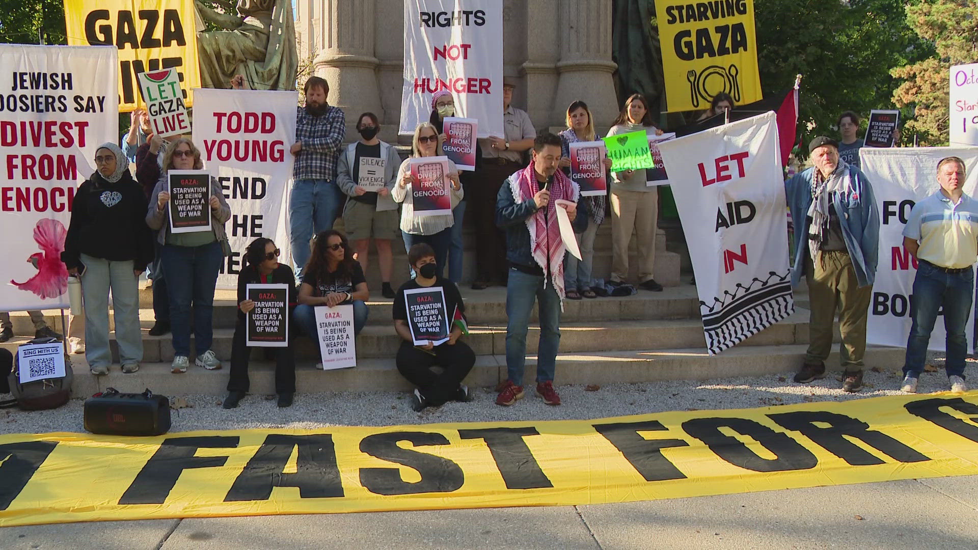 Rally for peace held Wednesday at Indiana Statehouse | wthr.com