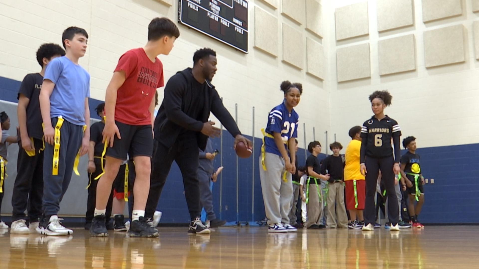 Colts' Franklin brings flag football to Indianpolis middle school ...