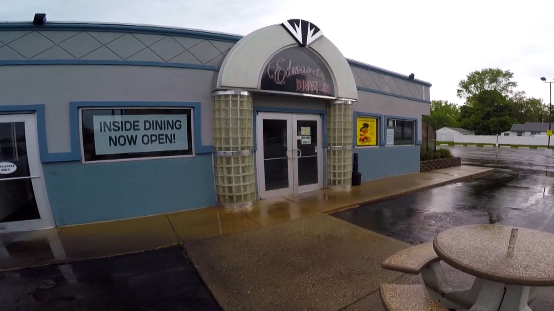 Edwards Drive-In closes after 64 years | wthr.com