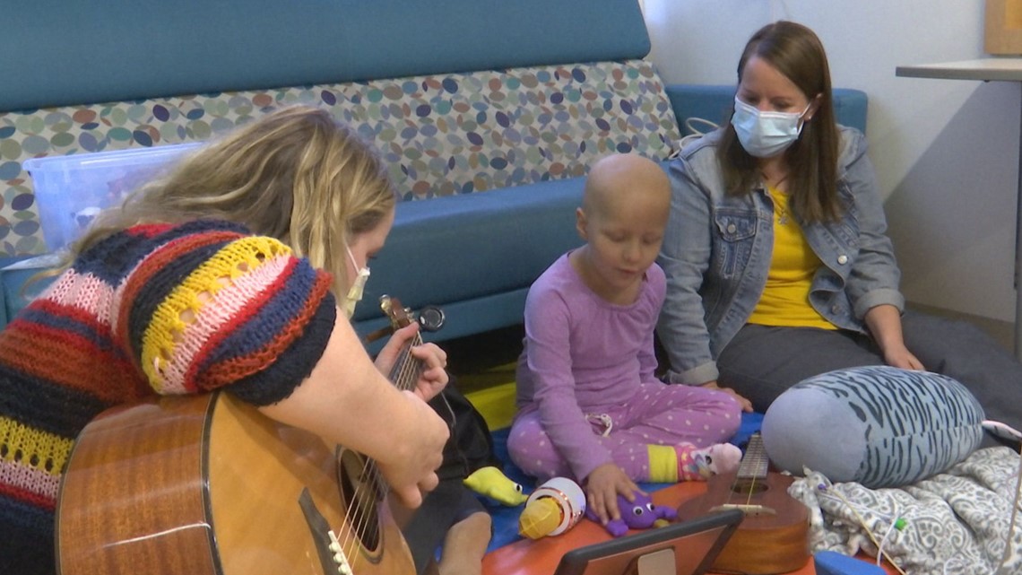 Riley Kid uplifted by music during cancer battle | wthr.com