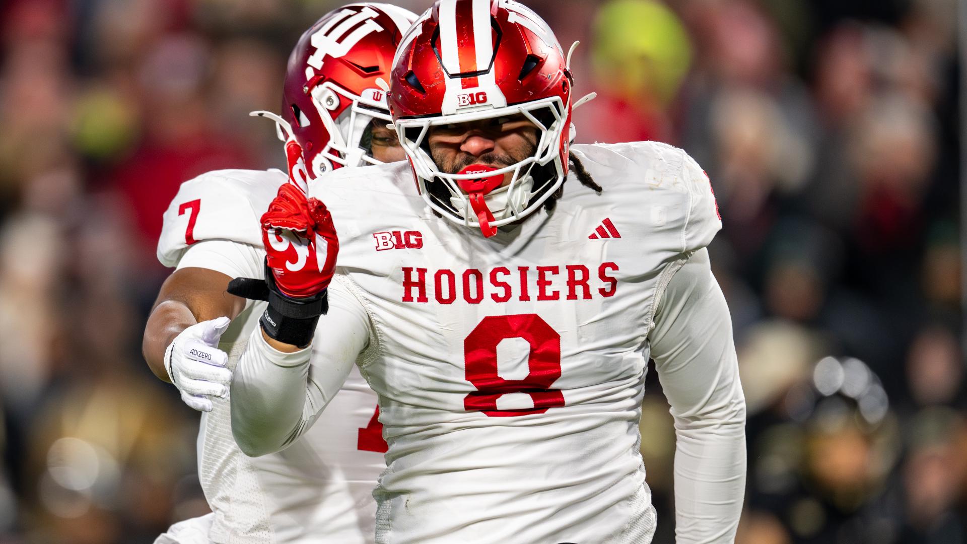 DE Stephen Daley expected to miss the rest of this season as No. 1 ...