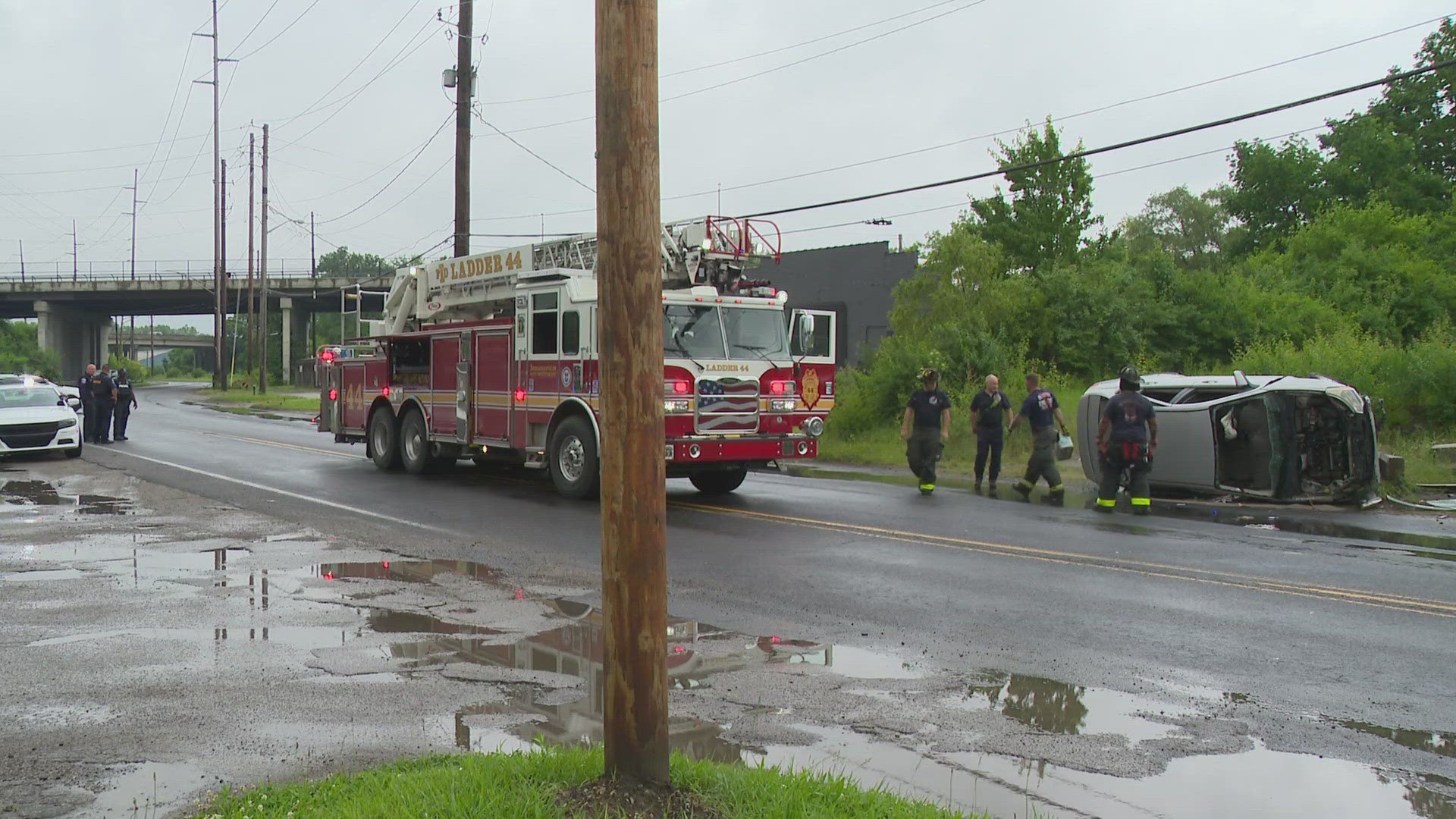 IMPD investigating serious crash on Indy's east side | wthr.com
