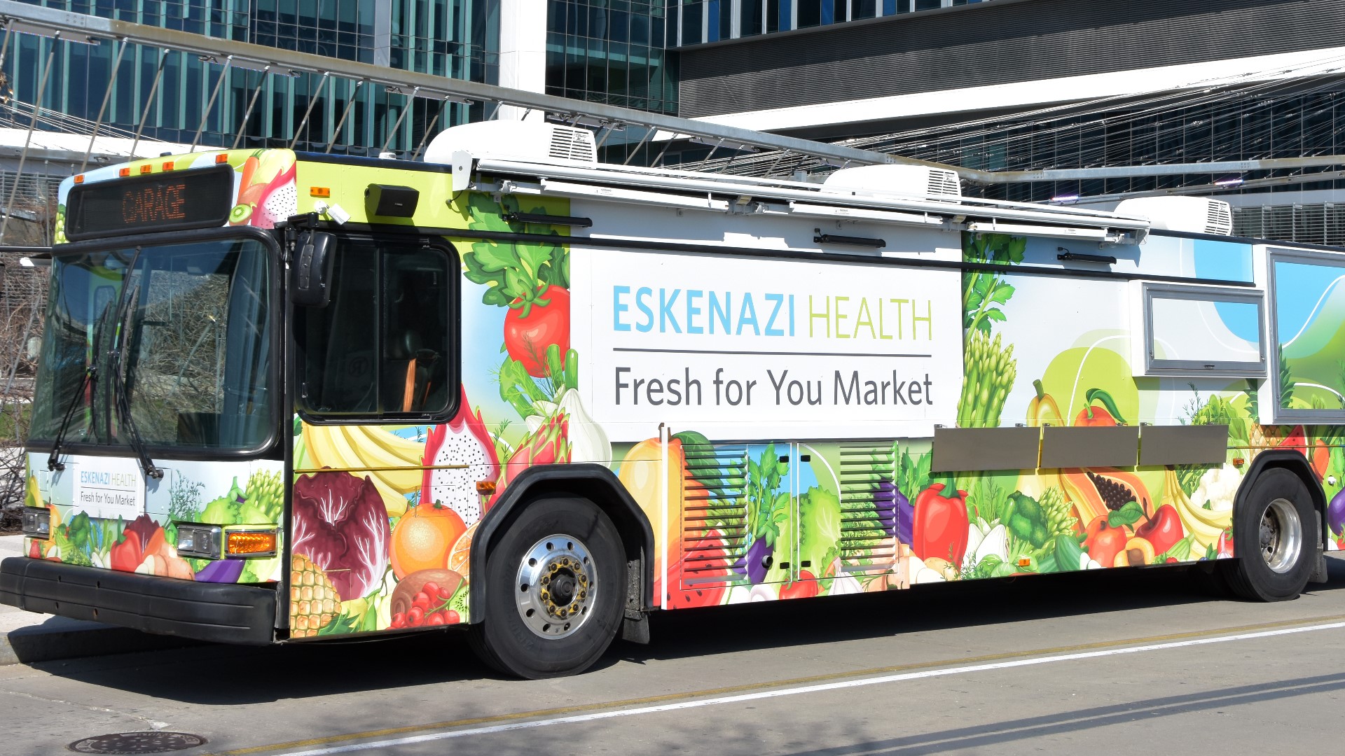 Eskenazi's mobile grocery store and food pantry opens | wthr.com
