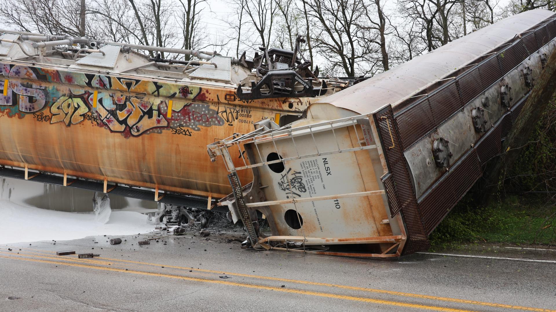 Southeastern Ave. reopens after Indianapolis train derailment | wthr.com