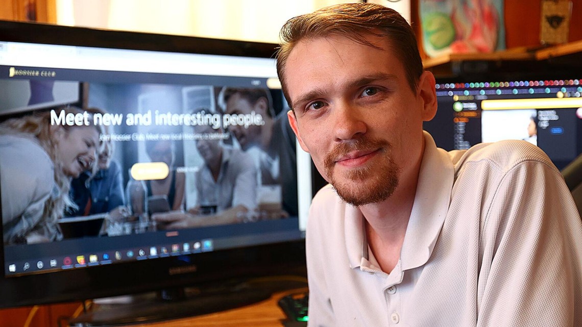 Kokomo man's website helps Hoosiers find friends | wthr.com