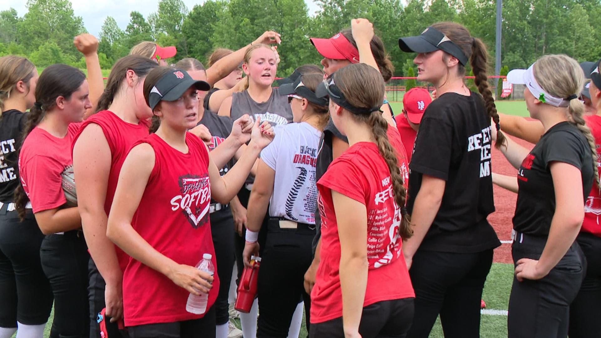New Palestine softball aiming for state title | wthr.com
