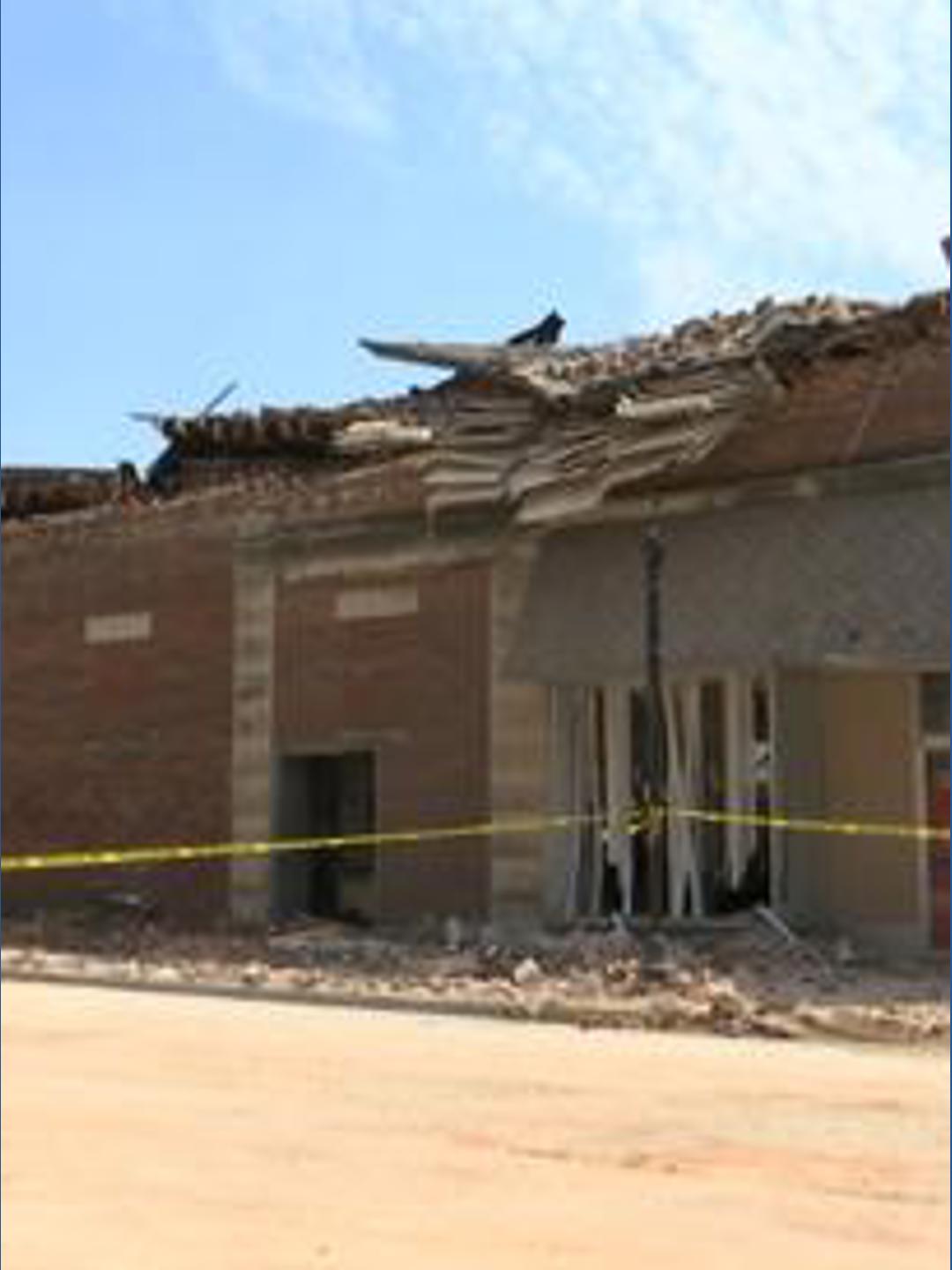 Linton's Main Street reopens after building collapse | wthr.com