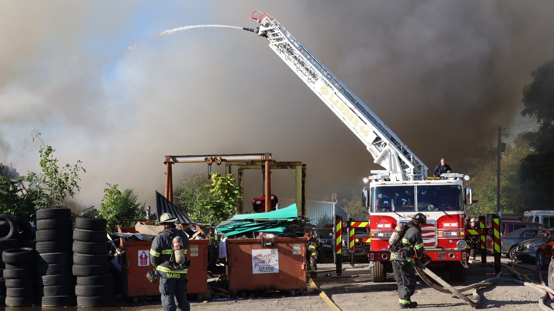PHOTOS: Firefighters battle large fire on Indy's east side | wthr.com