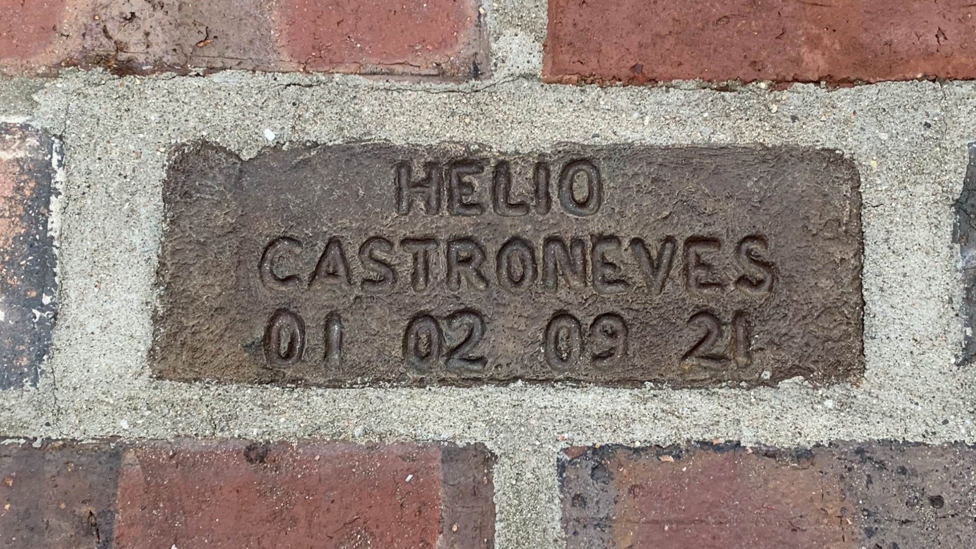 Brick marking Helio's 4th Indy 500 win laid at IMS | wthr.com