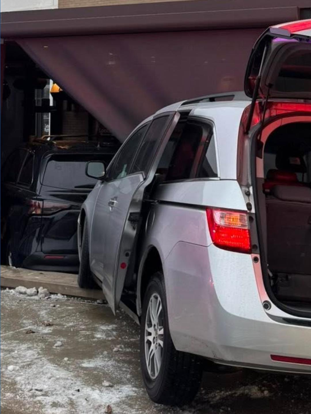 Cars crash into Carmel bar's outdoor seating area | wthr.com