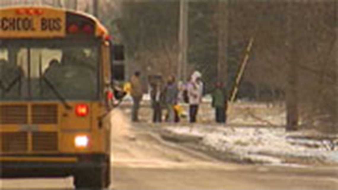 School holds rally following bus stop robbery arrest | wthr.com
