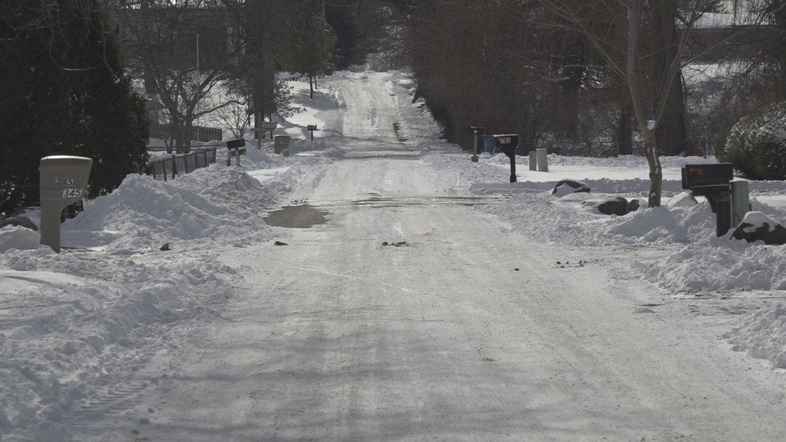 Indianapolis DPW double-checks road conditions after contractors clear ...