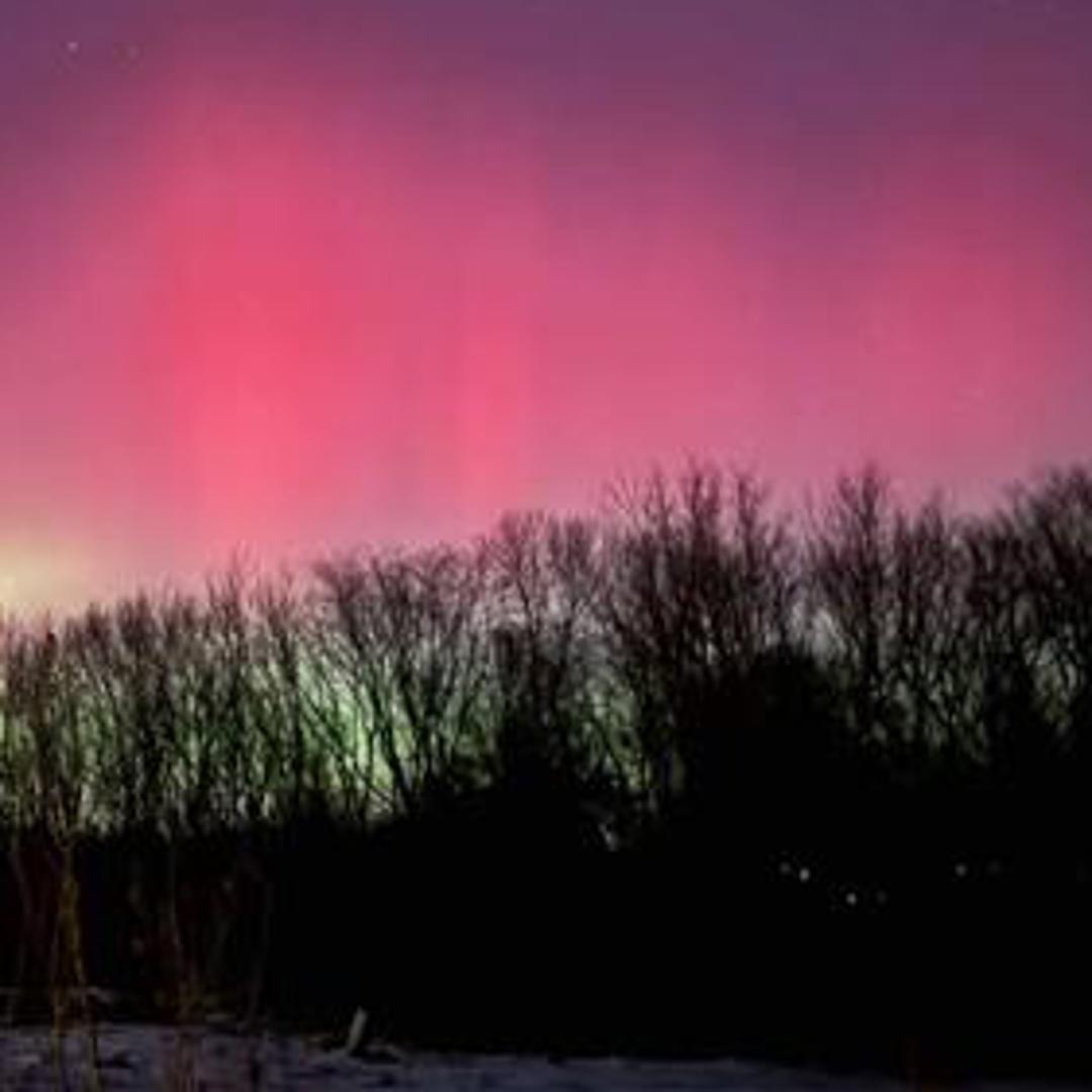 Northern lights give dazzling display in Indiana sky Tuesday night ...