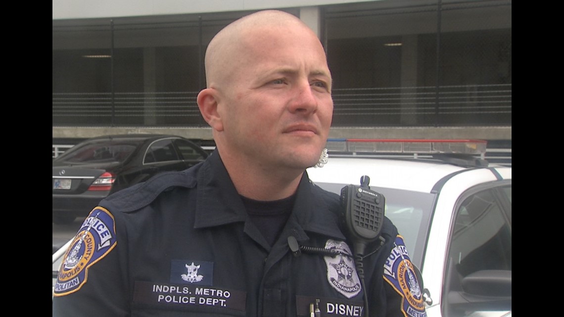 IMPD officers reach into their own pockets to help family in need ...