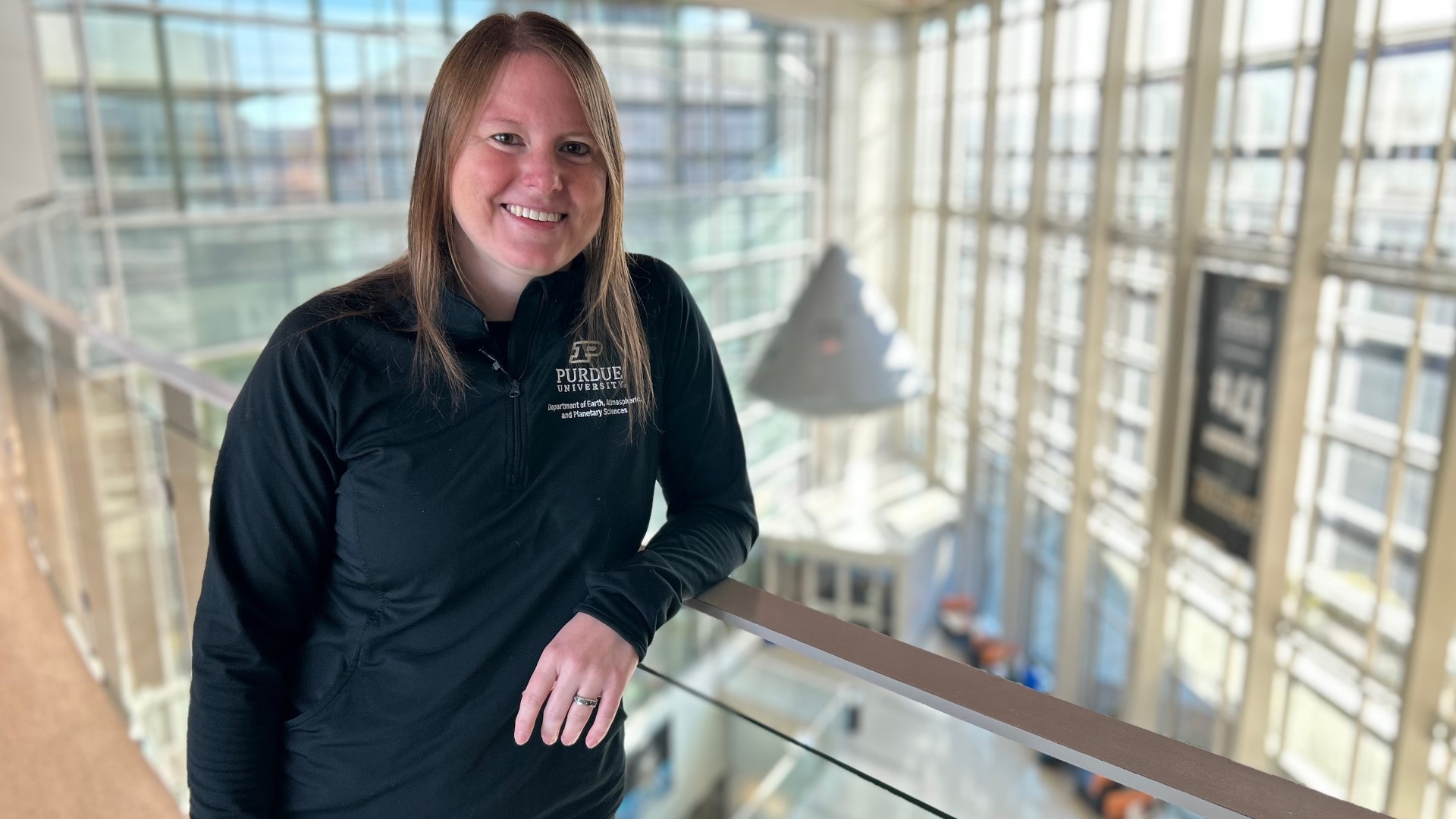 Purdue professor weighs in on Artemis I launch | wthr.com