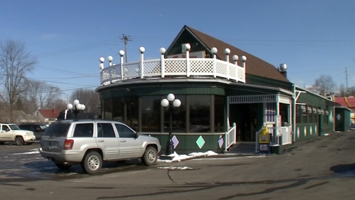 Logansport's Mr. Happy Burger staying put despite sale | wthr.com
