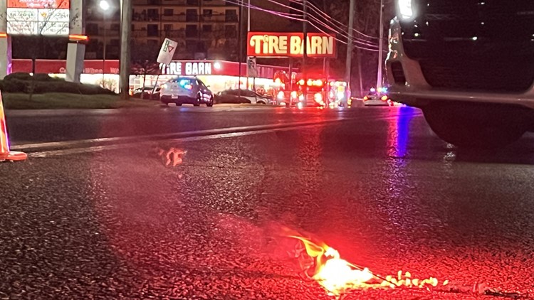 IMPD: Michigan Road crash leaves 1 dead, 1 in critical condition | wthr.com