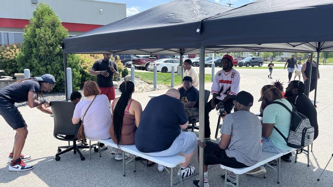 Ron Gee remembered by community members in Indianapolis | wthr.com