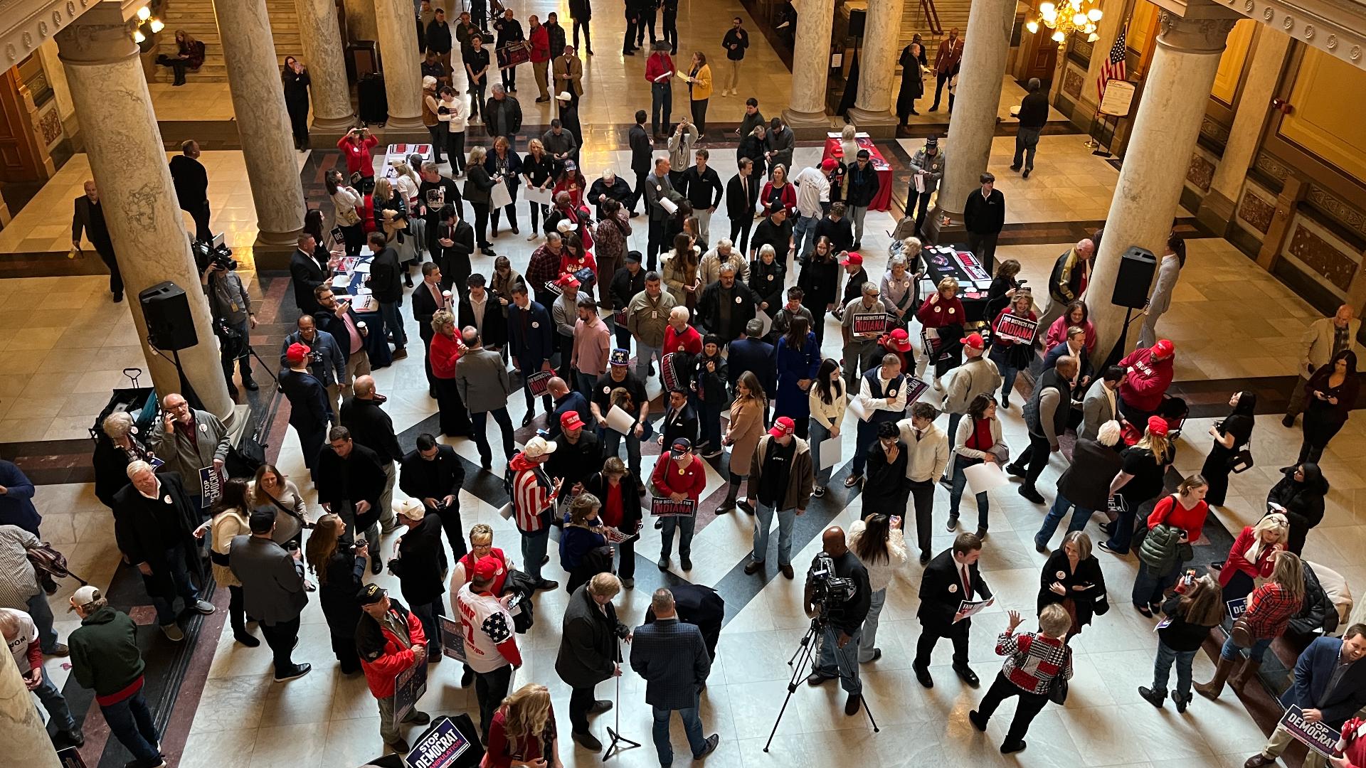 Indiana House passes redistricting bill; Senate battle looms | wthr.com