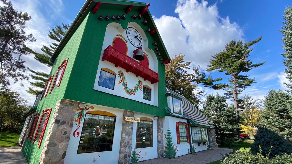 Chuck's Big Adventure: Charles W. Howard Santa Claus School | wthr.com