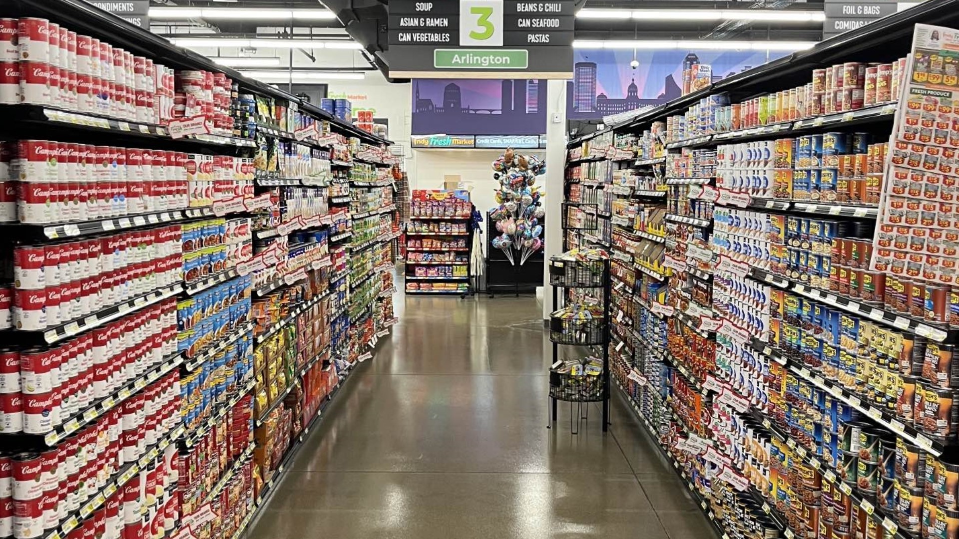 Indy Fresh Market opens on city's east side | wthr.com