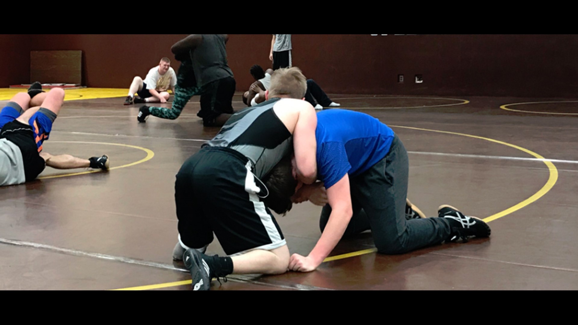 Speedway amputee wrestler inspires help from stranger | wthr.com