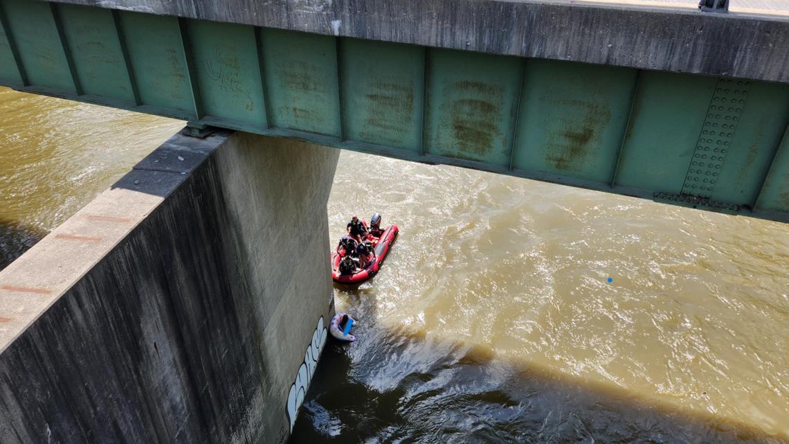 Police, firefighters rescue 3 girls trapped under bridge on Indy's ...