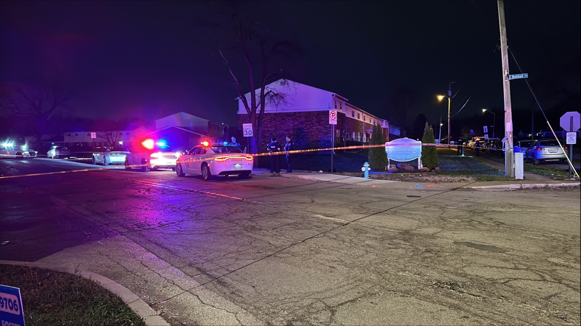 IMPD: Southeast Indianapolis shooting leaves 2 wounded | wthr.com