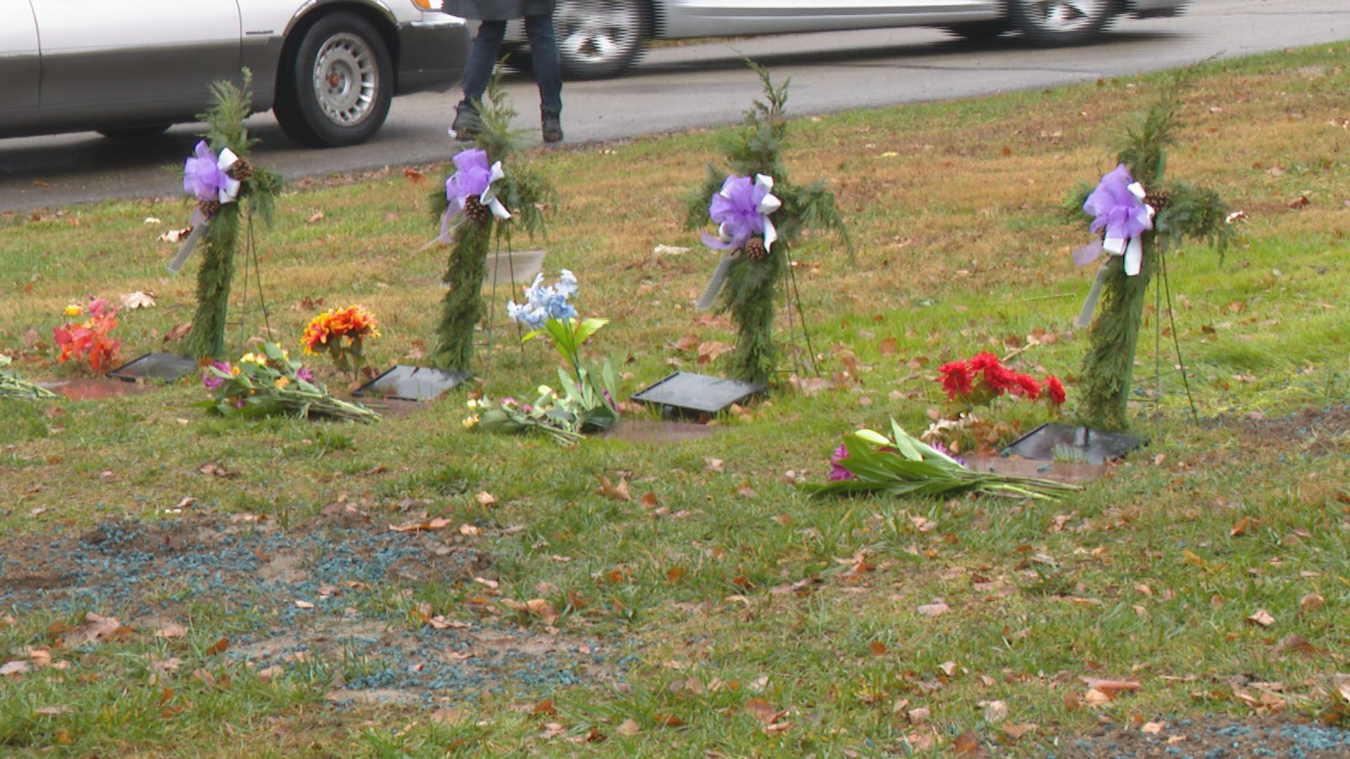 Family mourns on anniversary of Flora house fire, killed 4 girls | wthr.com