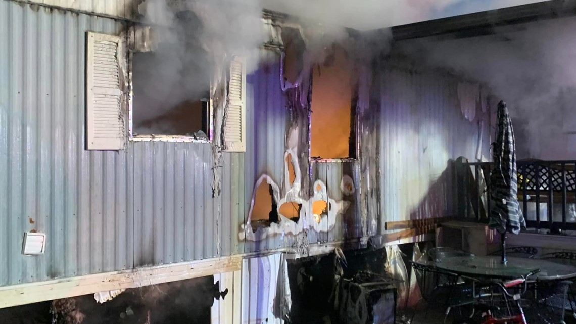 2 killed in Martinsville fire | wthr.com