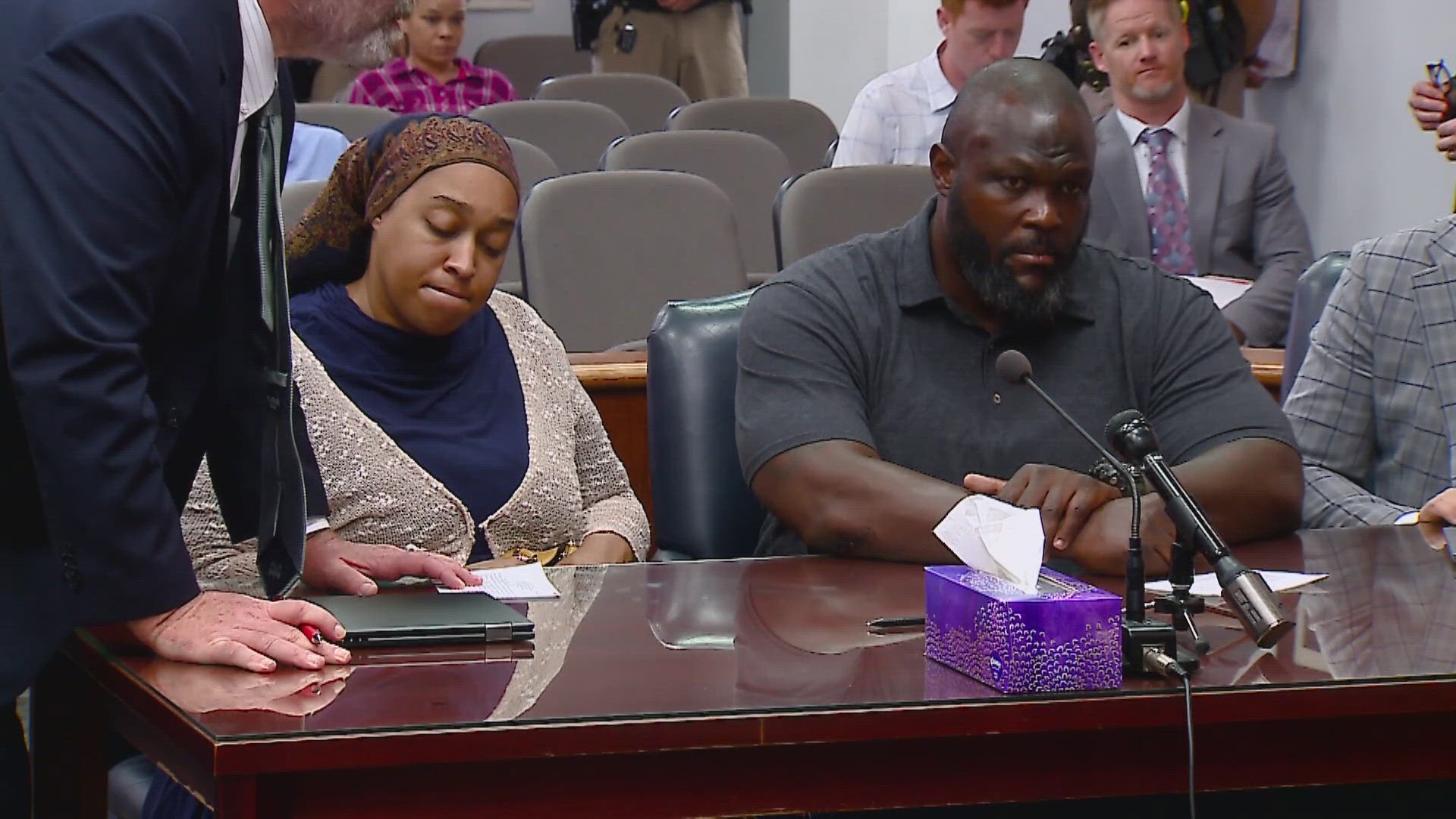 Ex-Colts player Daniel Muir faces new charges in son's case | wthr.com