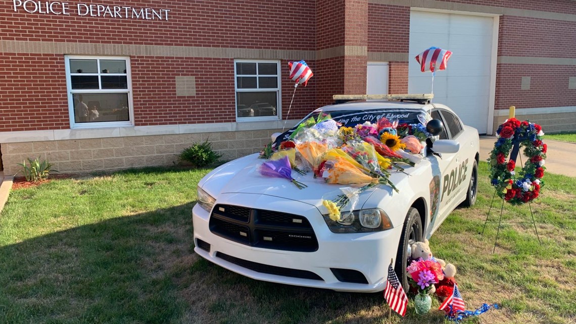 All Elwood police patrol cars to get bullet-resistant windshields ...