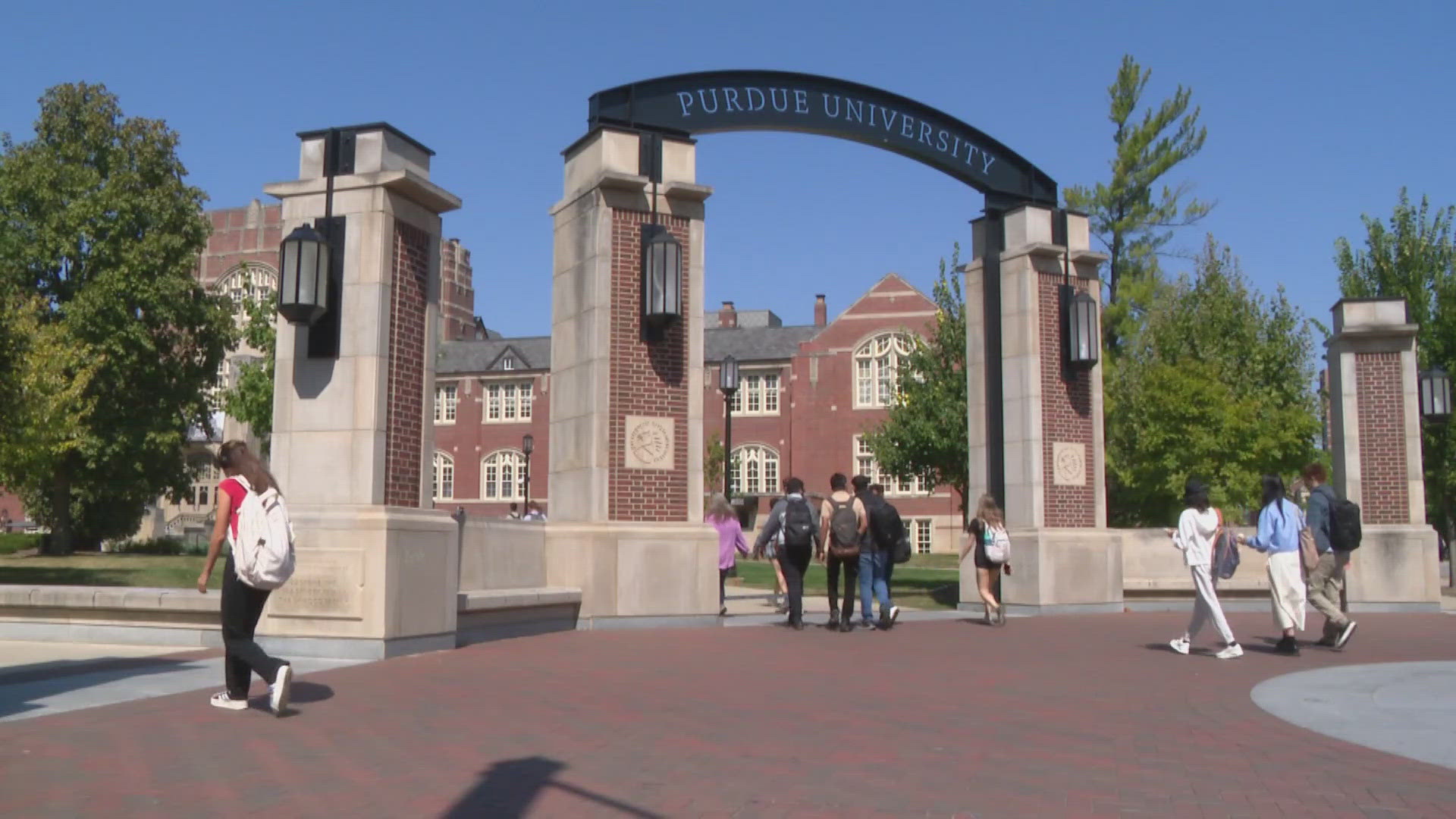 Big turnout for Purdue's 1-day early voting center | wthr.com