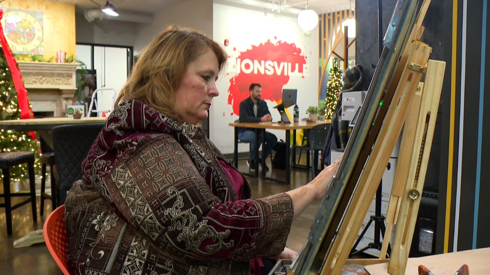 Zionsville artist helps others heal through paintings | wthr.com