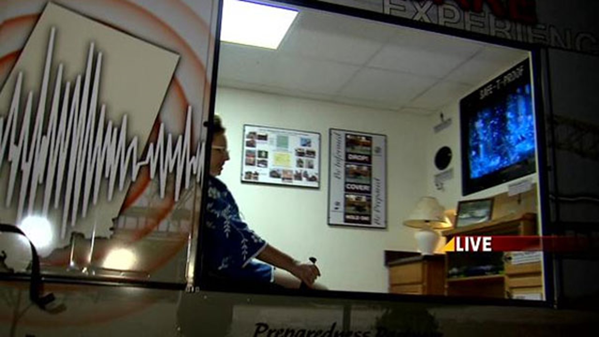 Simulator provides earthquake experience | wthr.com
